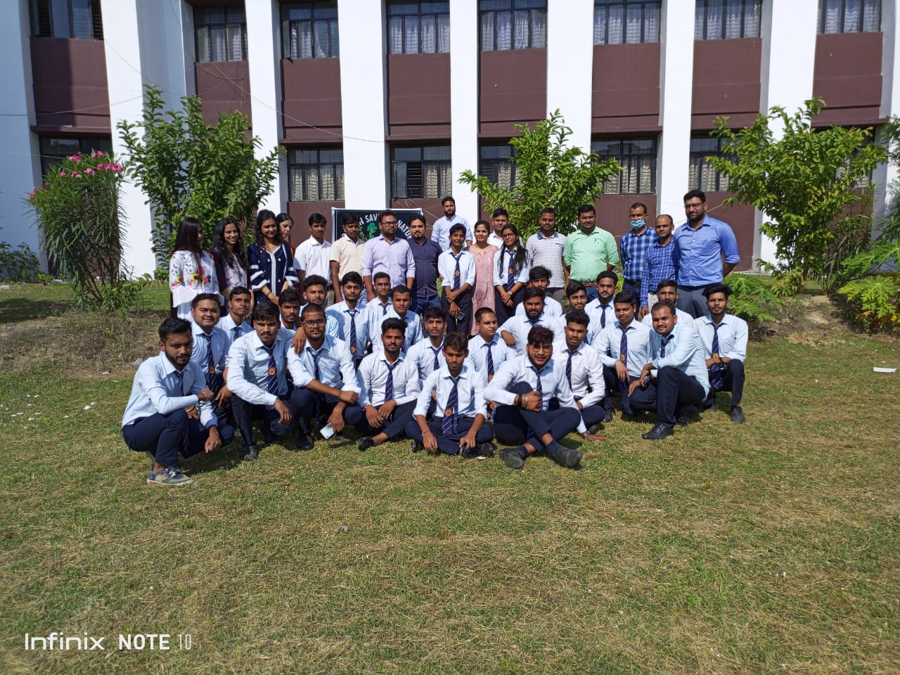 Bansal Institute of Engineering & Technology – Lucknow